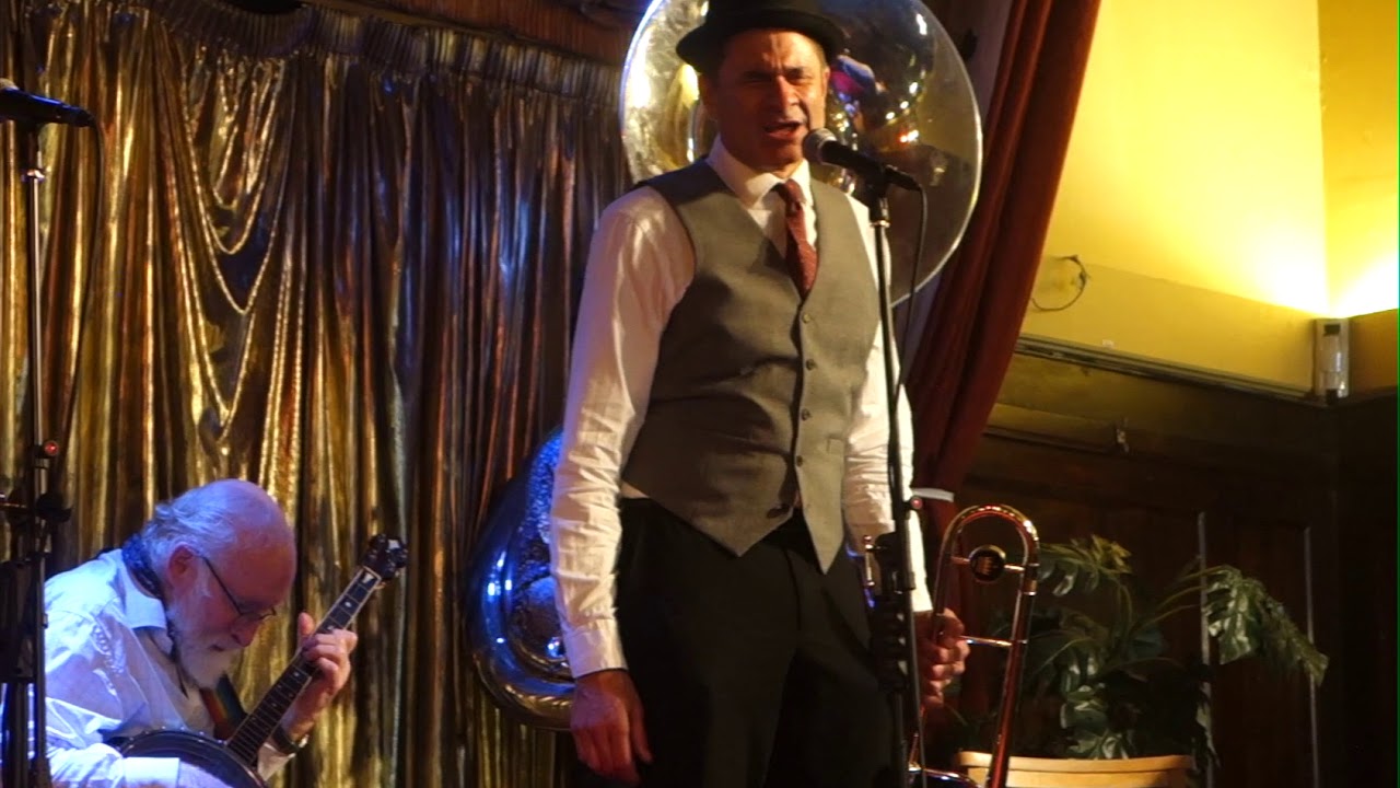 Doolally Tap: "Georgia" - YouTube