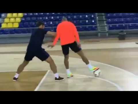 Como ser un buen PIVOT en el FUTSAL - YouTube