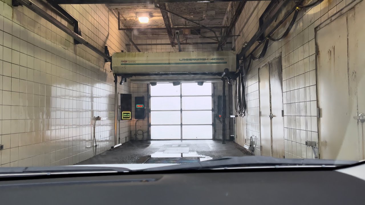 PDQ Laserwash 4000 at a Husky Gas Station in Maple Ridge, BC (2022 ...
