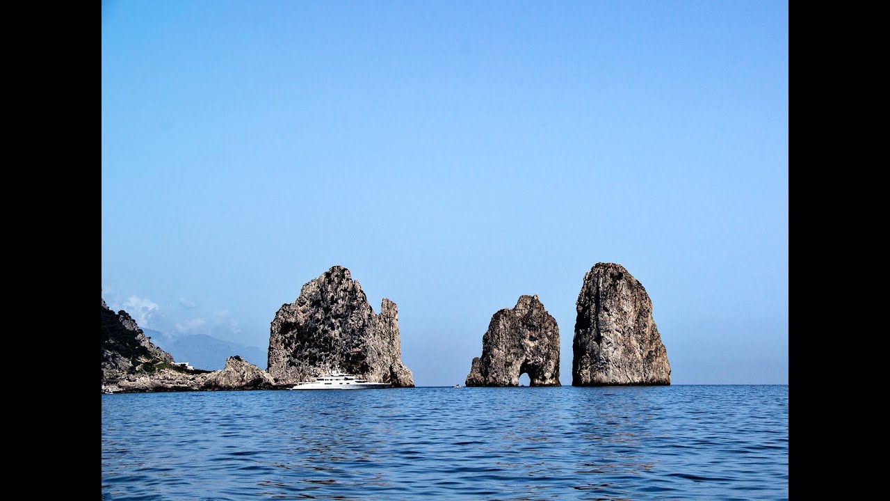 Capri part 3 - Cruise around Capri - YouTube