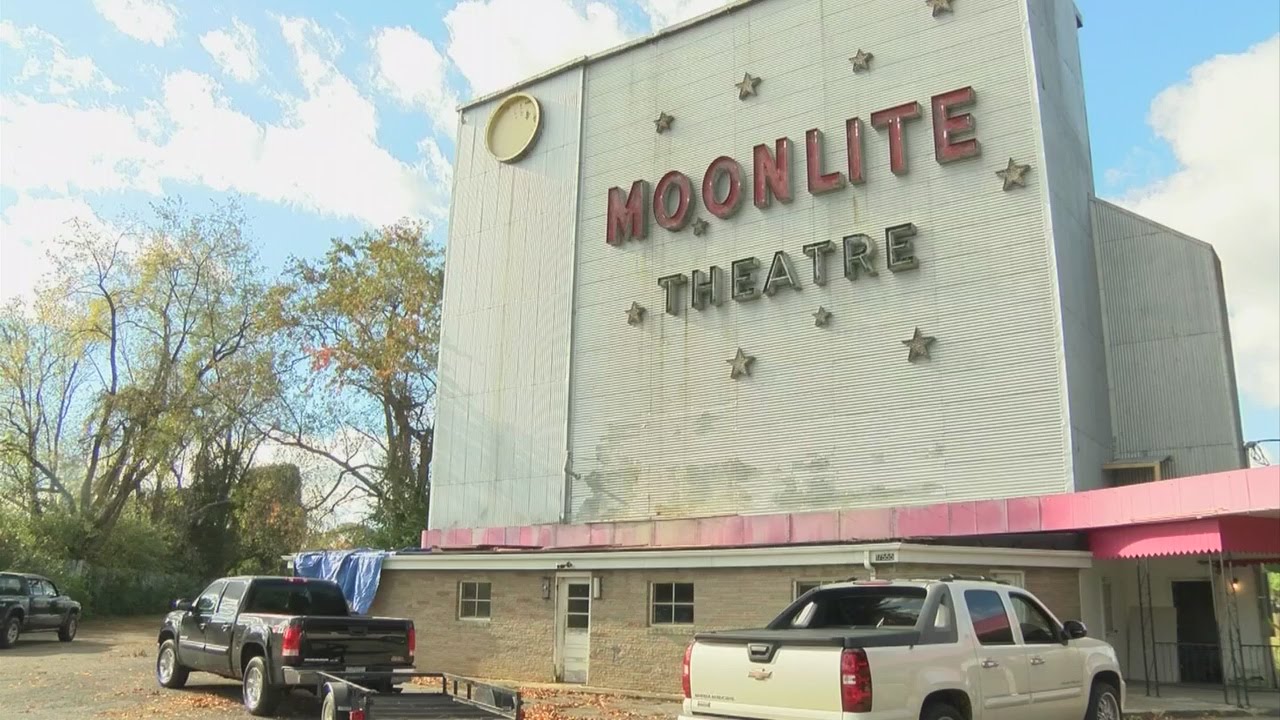 Moonlite Drive-In Theatre owner hopes to restore property - YouTube