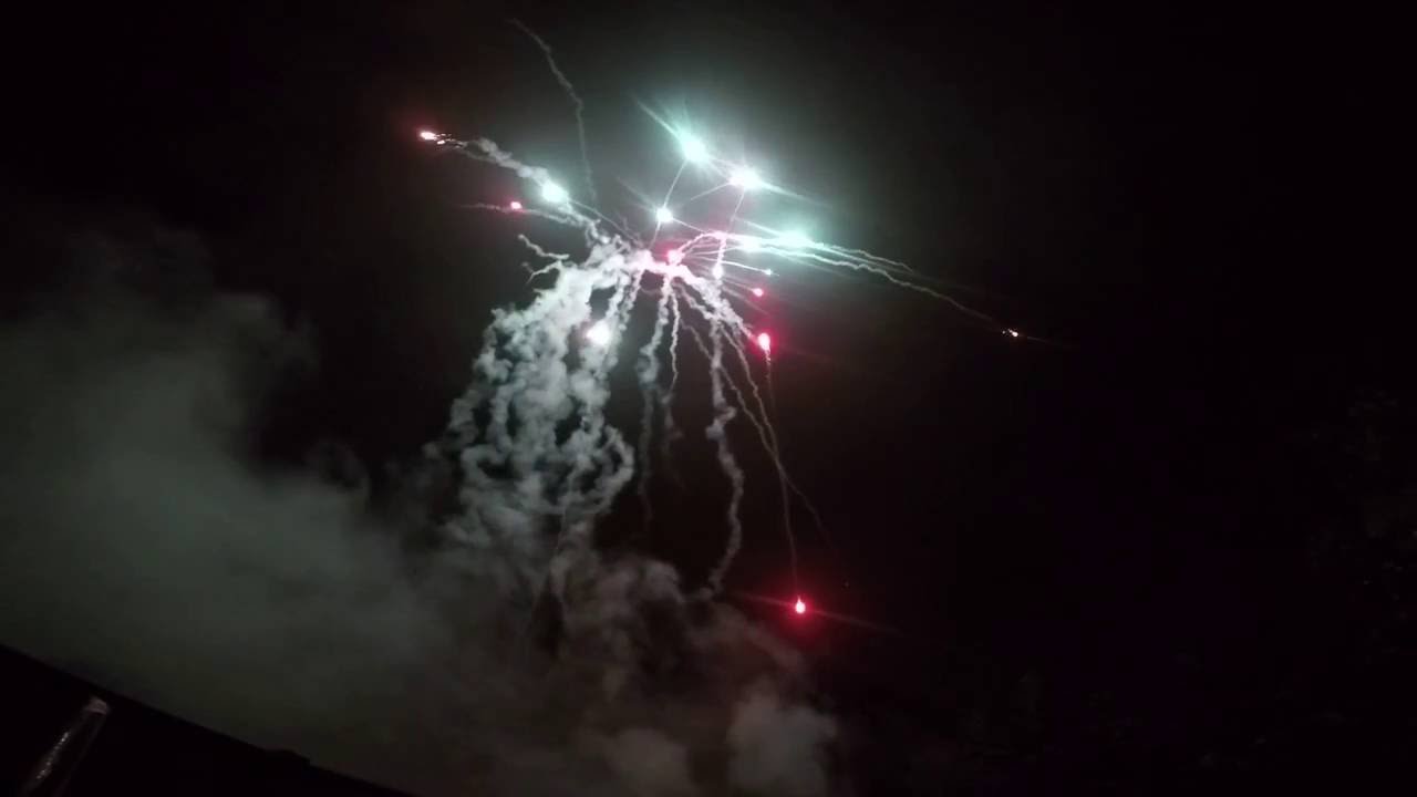 Back garden Fireworks Display 5th November 2015 - YouTube