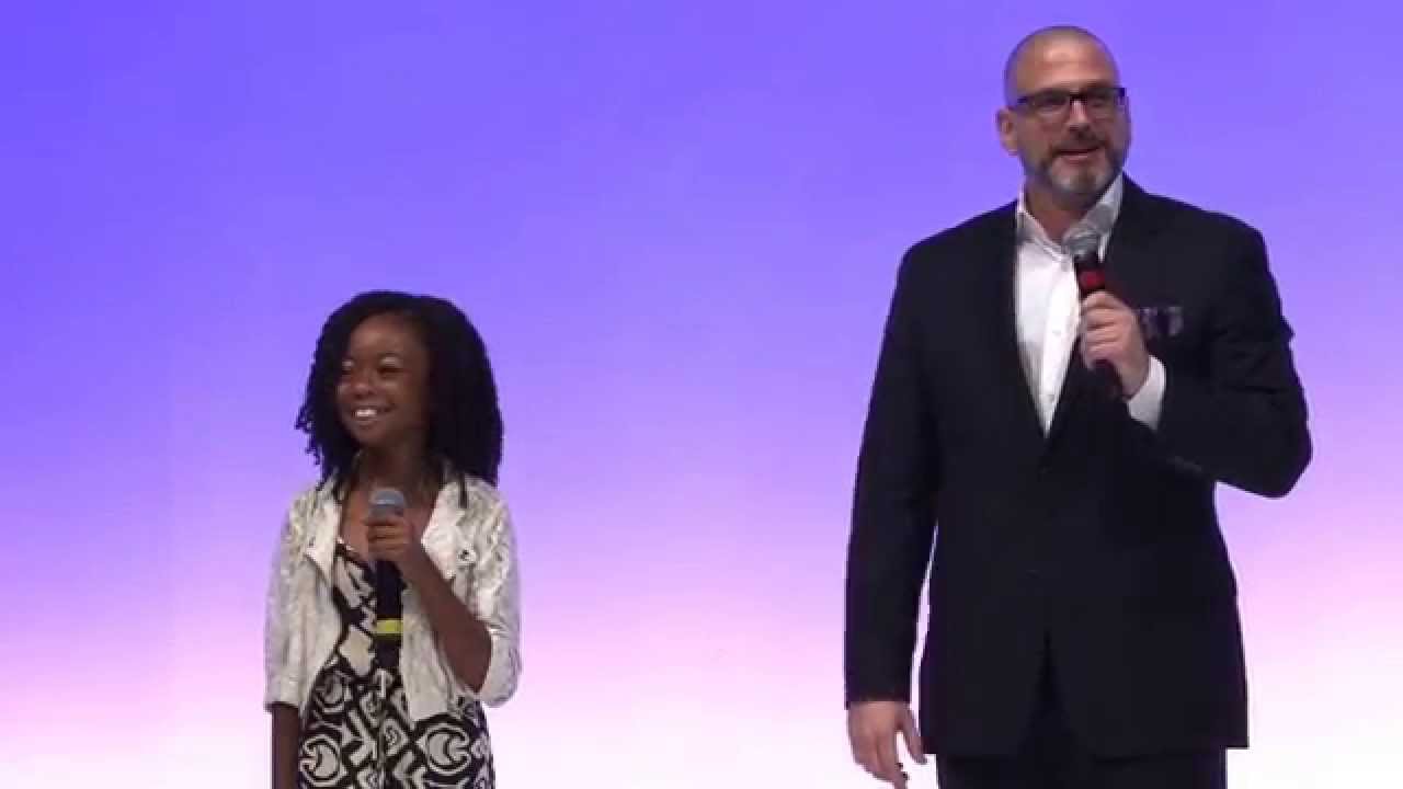 Skai Jackson from the Disney hit Jessie at Premiere Event - YouTube