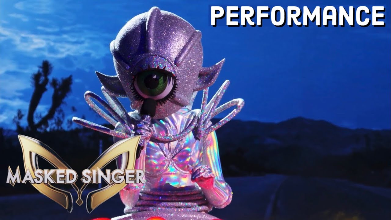 UFO sings “Yellow” by Coldplay | THE MASKED SINGER | SEASON 9 - YouTube