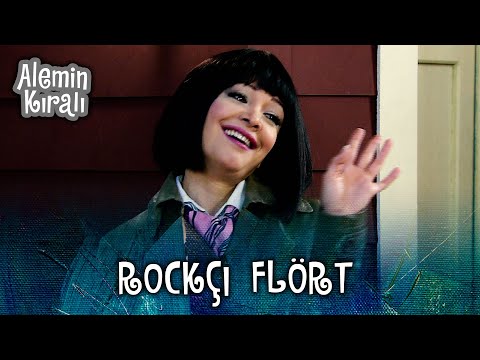 Rockçı Babür, Jülide'nin bacağını imzaladı!  | Alemin Kralı