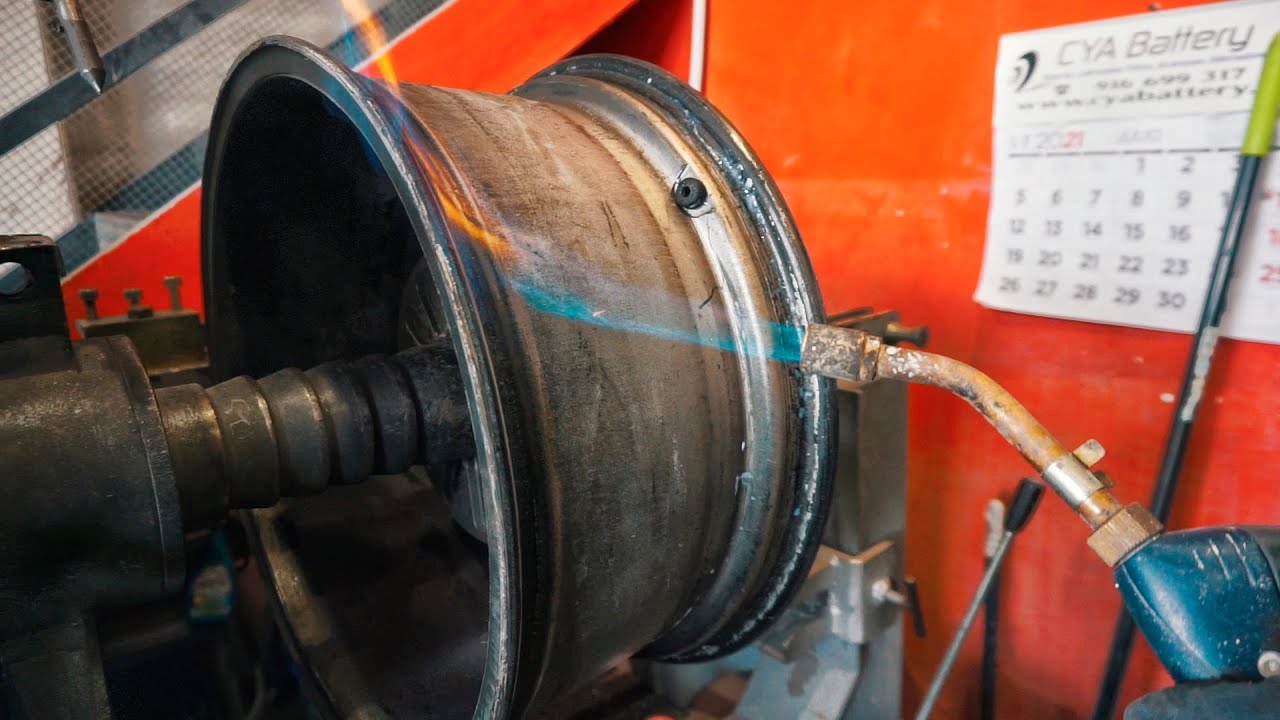ASI SE REPARAN LLANTAS DOBLADAS Y ROTAS - RESTAURACION COMPLETA Y ...