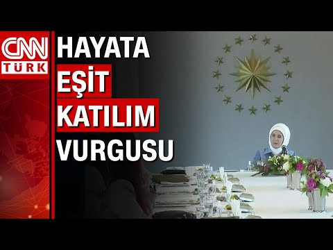 Emine Erdoğan engelli çocukların ailesiyle buluştu