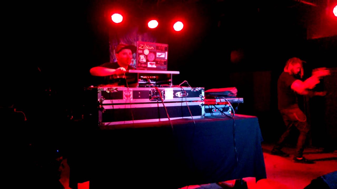 Abe Froman @ Full Moon Extravaganza: Pisces Moon - YouTube