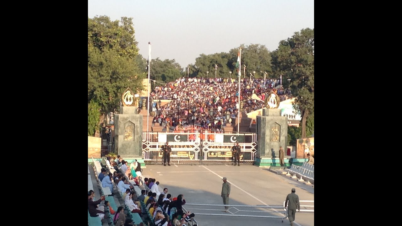 bagha atari border parade - YouTube