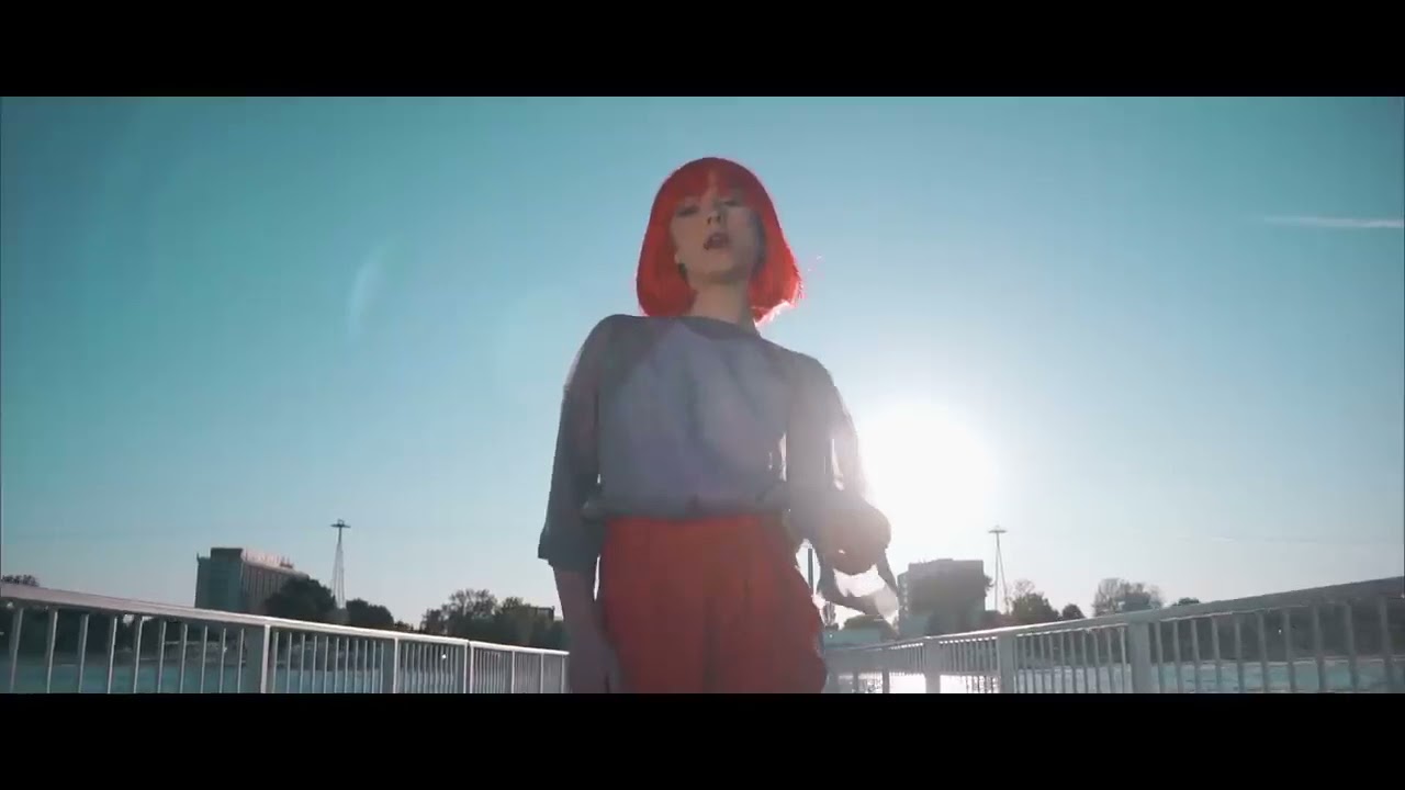 Dharia singer . - YouTube