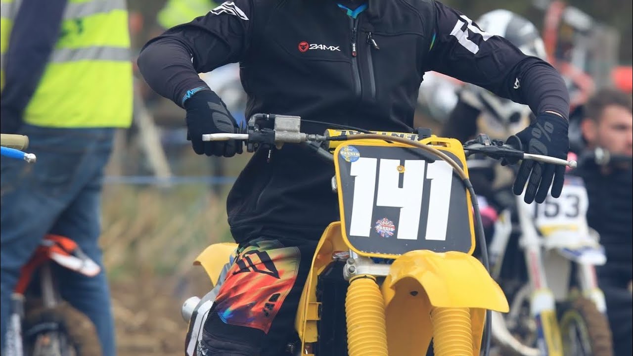 1989 Suzuki RM125 (RAW 2 Stroke) - YouTube