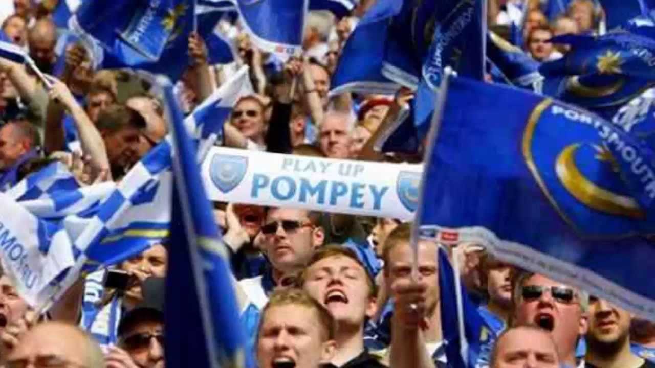 Play Up Pompey!! - YouTube