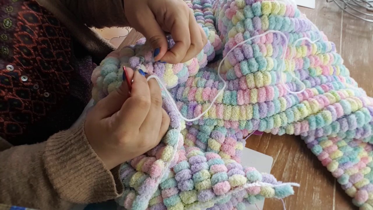 Pompon Decke Abschluss Häkeln - YouTube