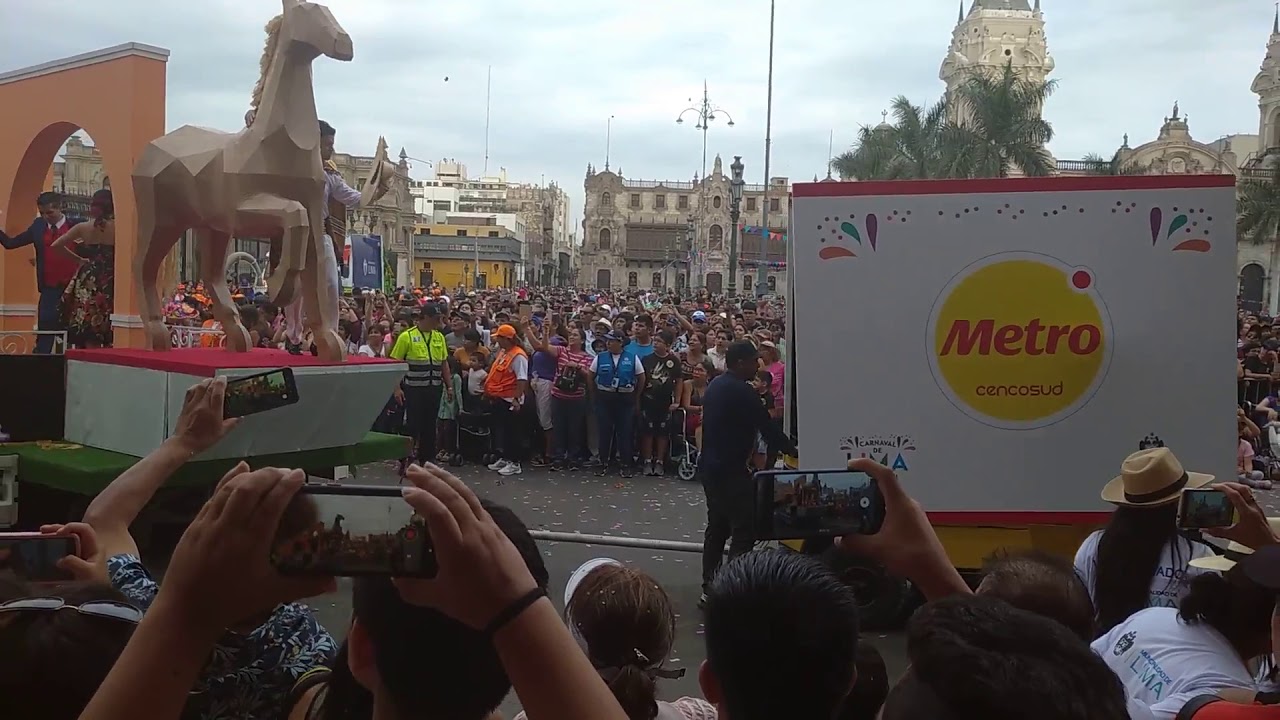 Carnaval de Lima 2020 (14) - YouTube