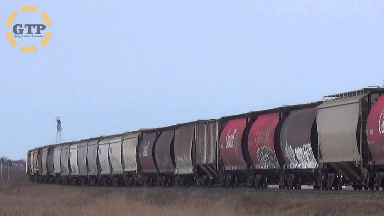 Union Pacific Leader! | UP 3564 South | Weyburn, SK | March 9, 2015 ...
