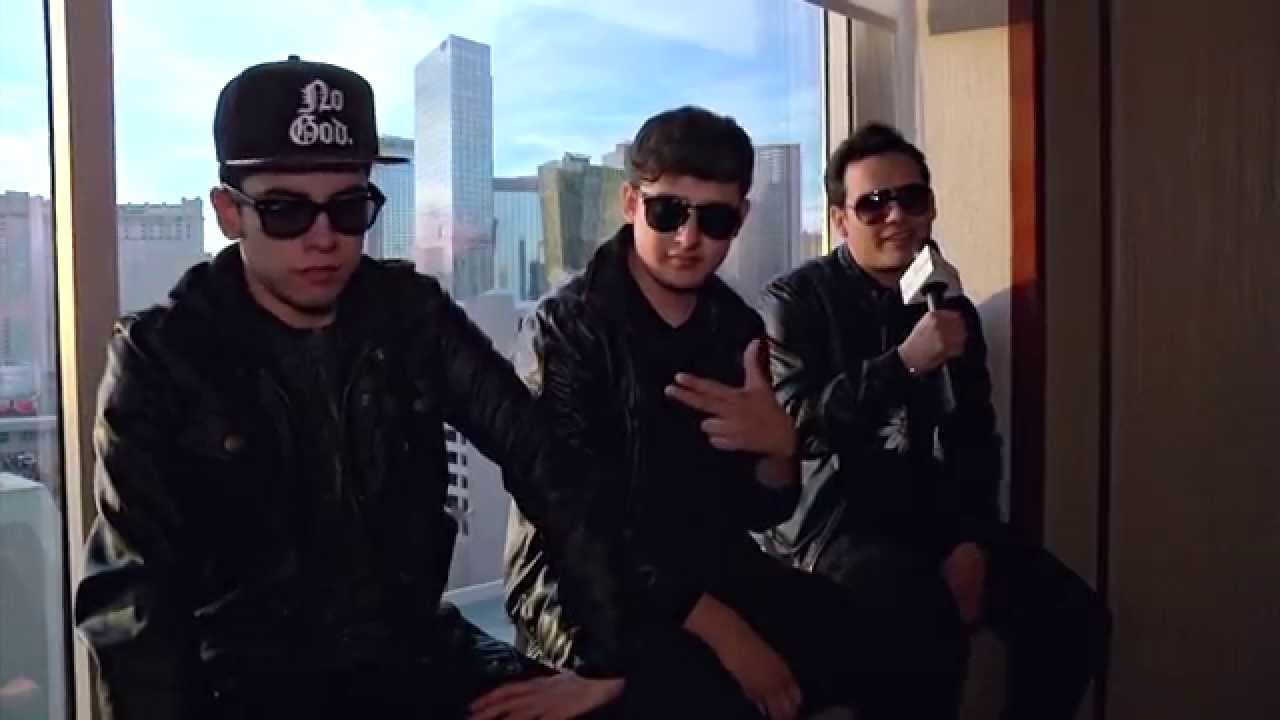 Entrevista con 3ball MTY - YouTube