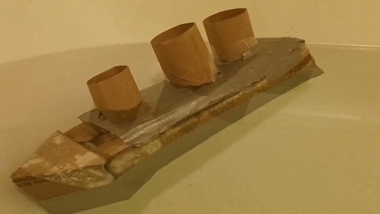 The SS Atlanta Sinking |CARDBOARD boat - YouTube