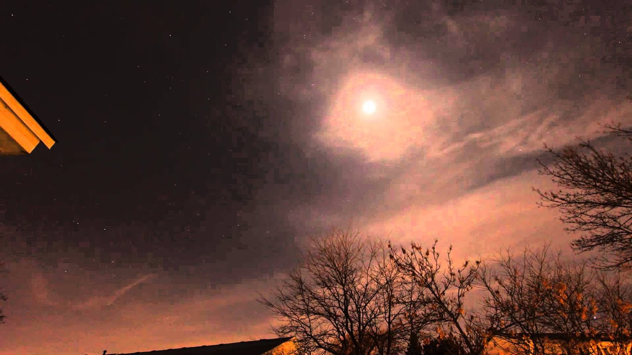 Moon & Mars Wide Angle Time Lapse - YouTube