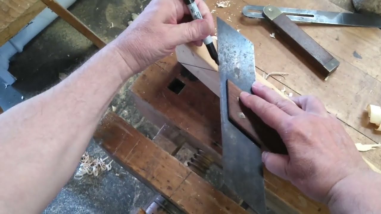 Compound Miters - YouTube