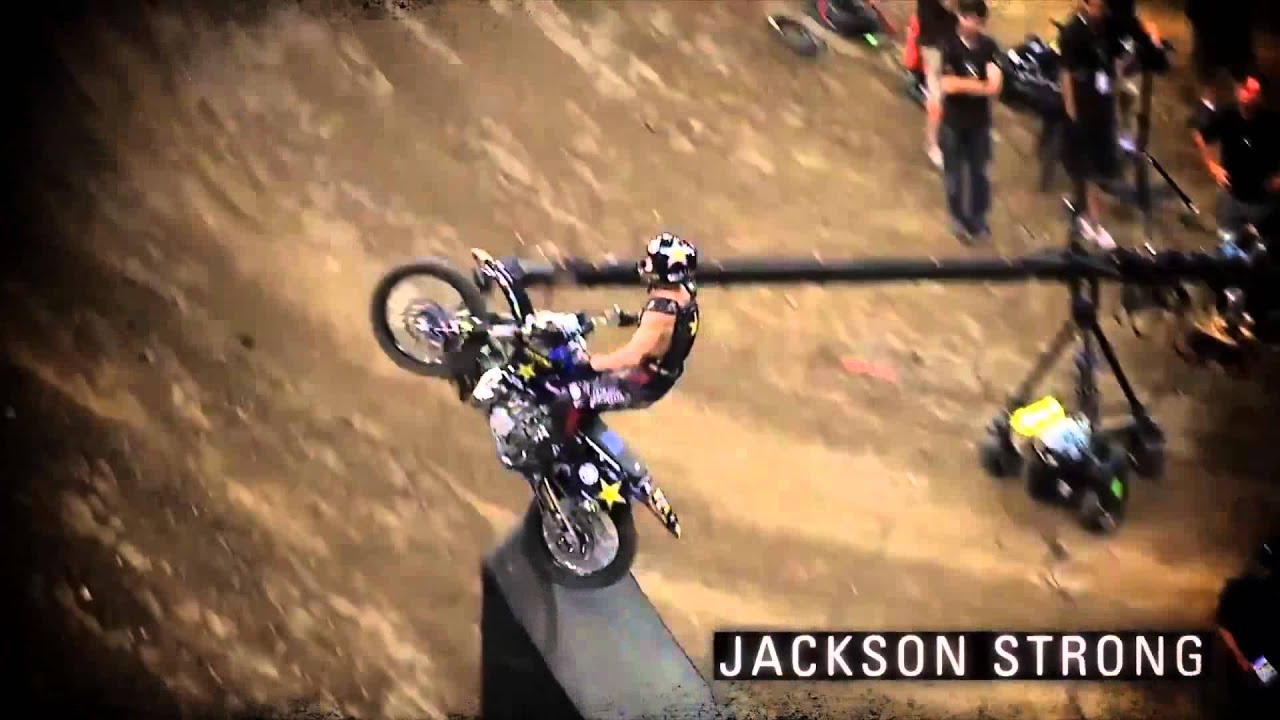 Best of Craziest FMX Tricks 2012 - The most amazing Tricks, Contests ...