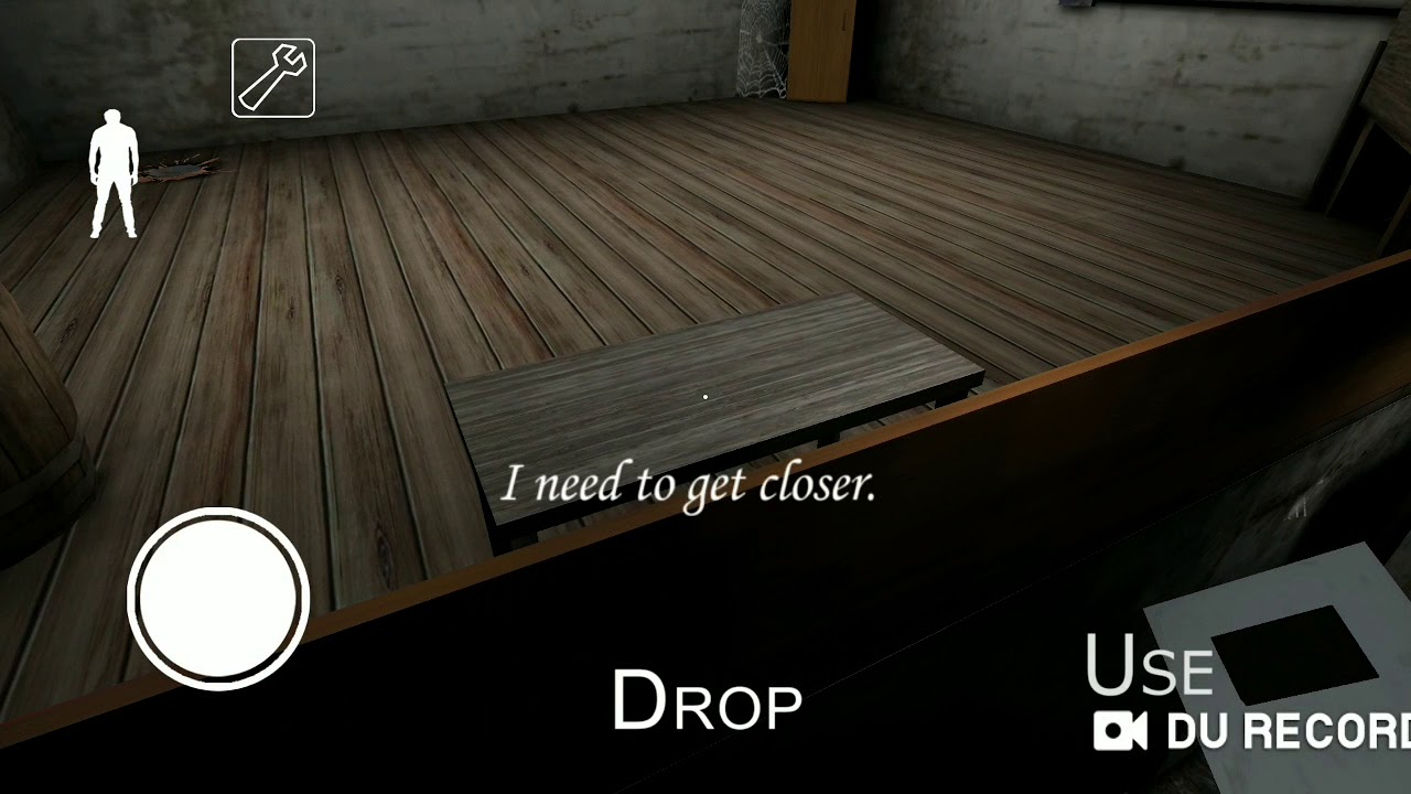 All places at the remote control on Granny.Todos os lugares do controle ...