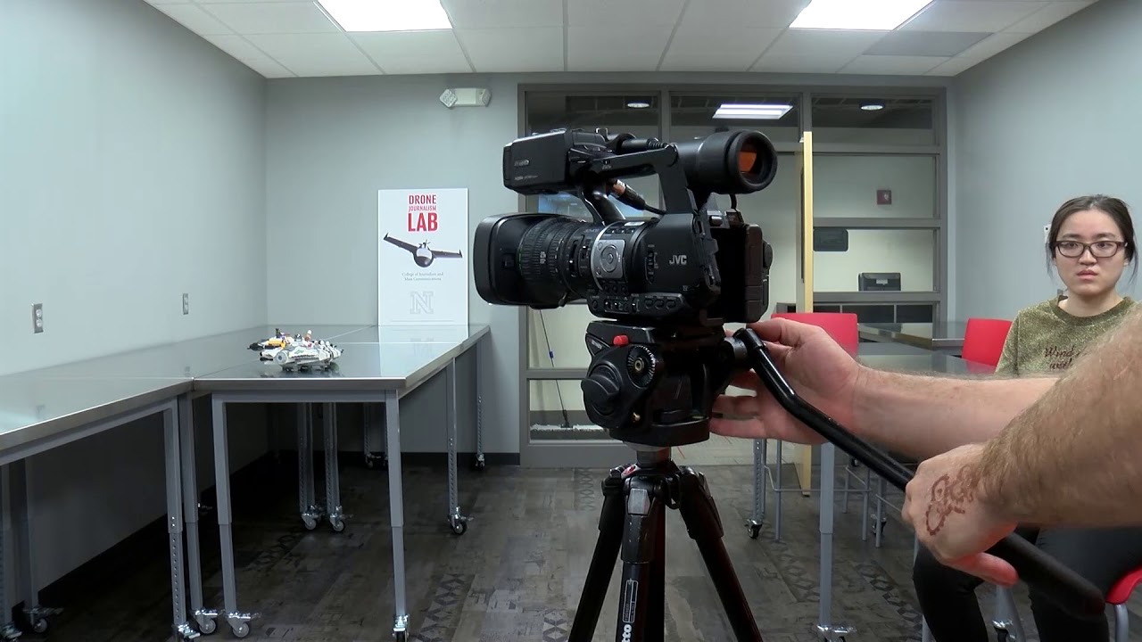 Video Camera Workshop: 01 Tripod and Camera set up - YouTube