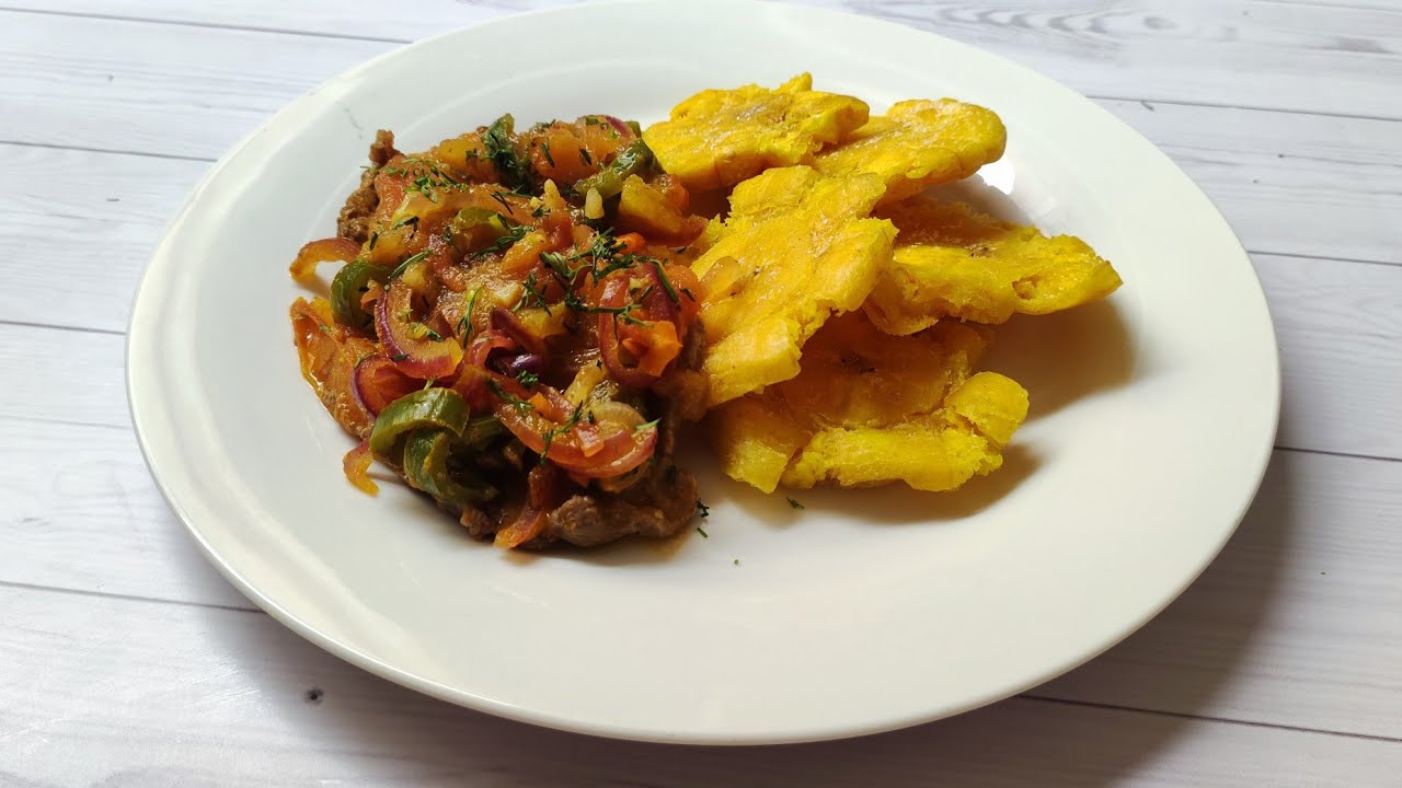Bistec de carne con patacón 🤤🇪🇨 #recetasfaciles #ecuador - YouTube