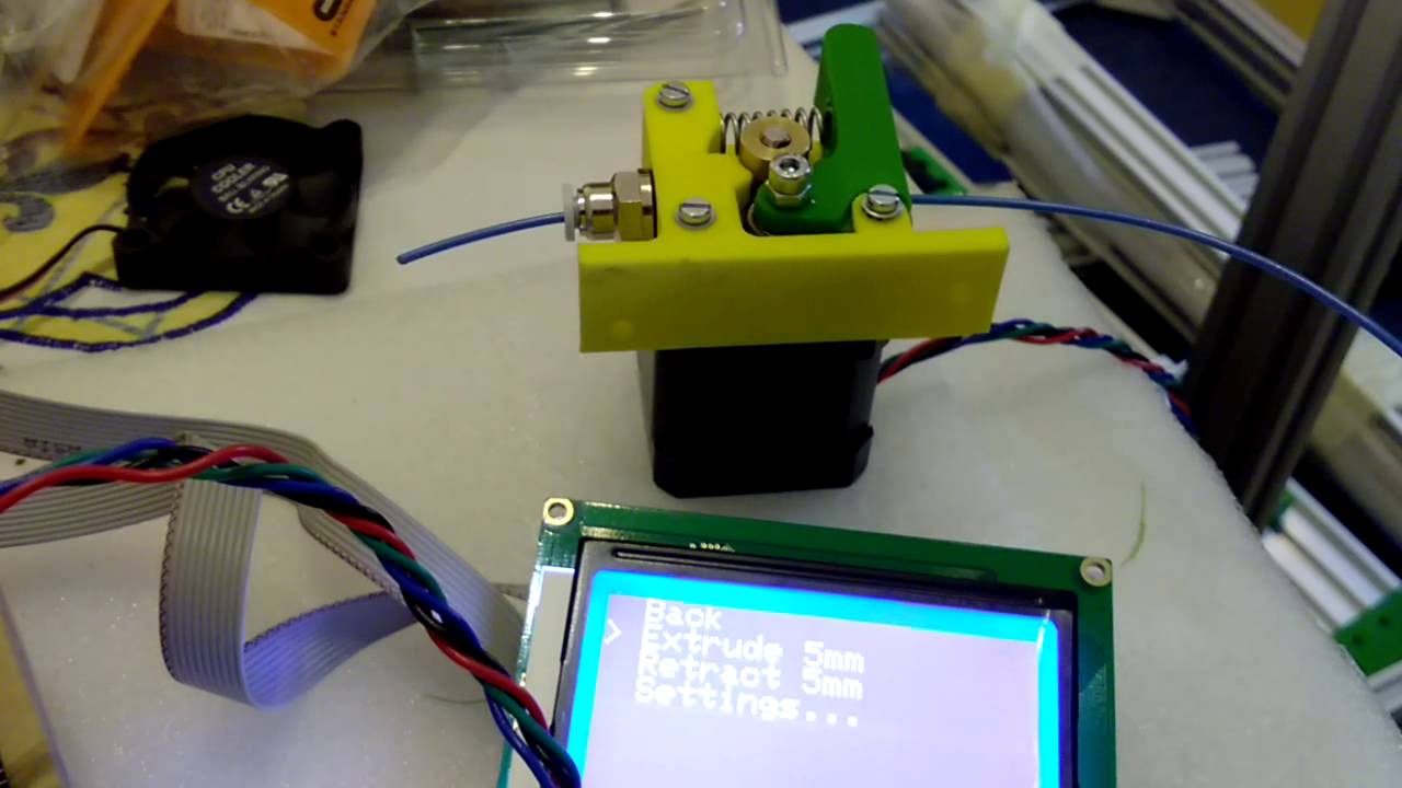 Simple 3d printing bowden extruder - YouTube