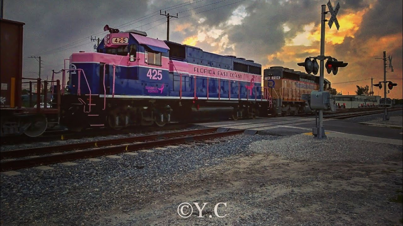 (Rare) [FEC Trains 2017] | Trains 101 & 292 w/ ex-Union Pacific SD40-2 ...