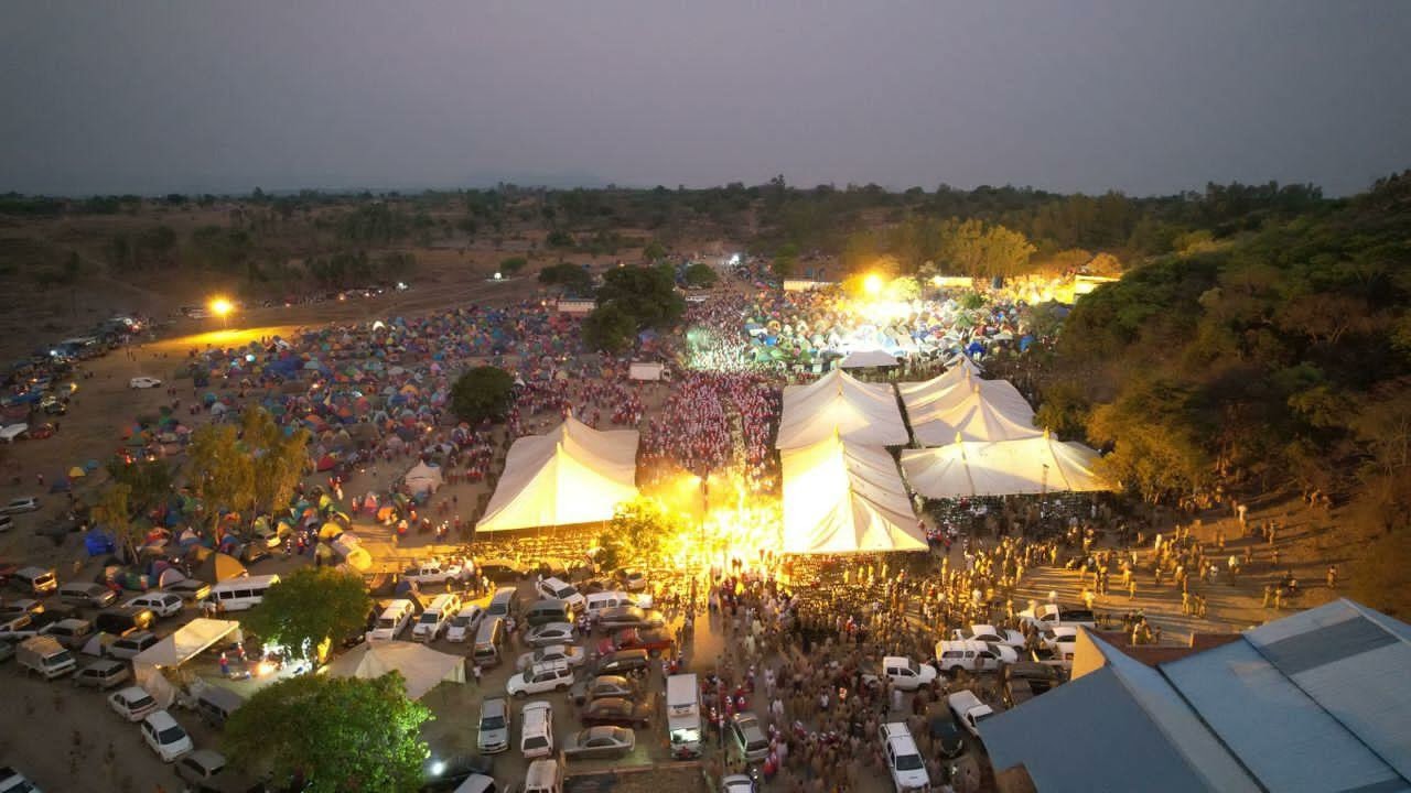 Priest Dongo -Mambo Jesu makazvita ...MATUMBA 2022 - YouTube