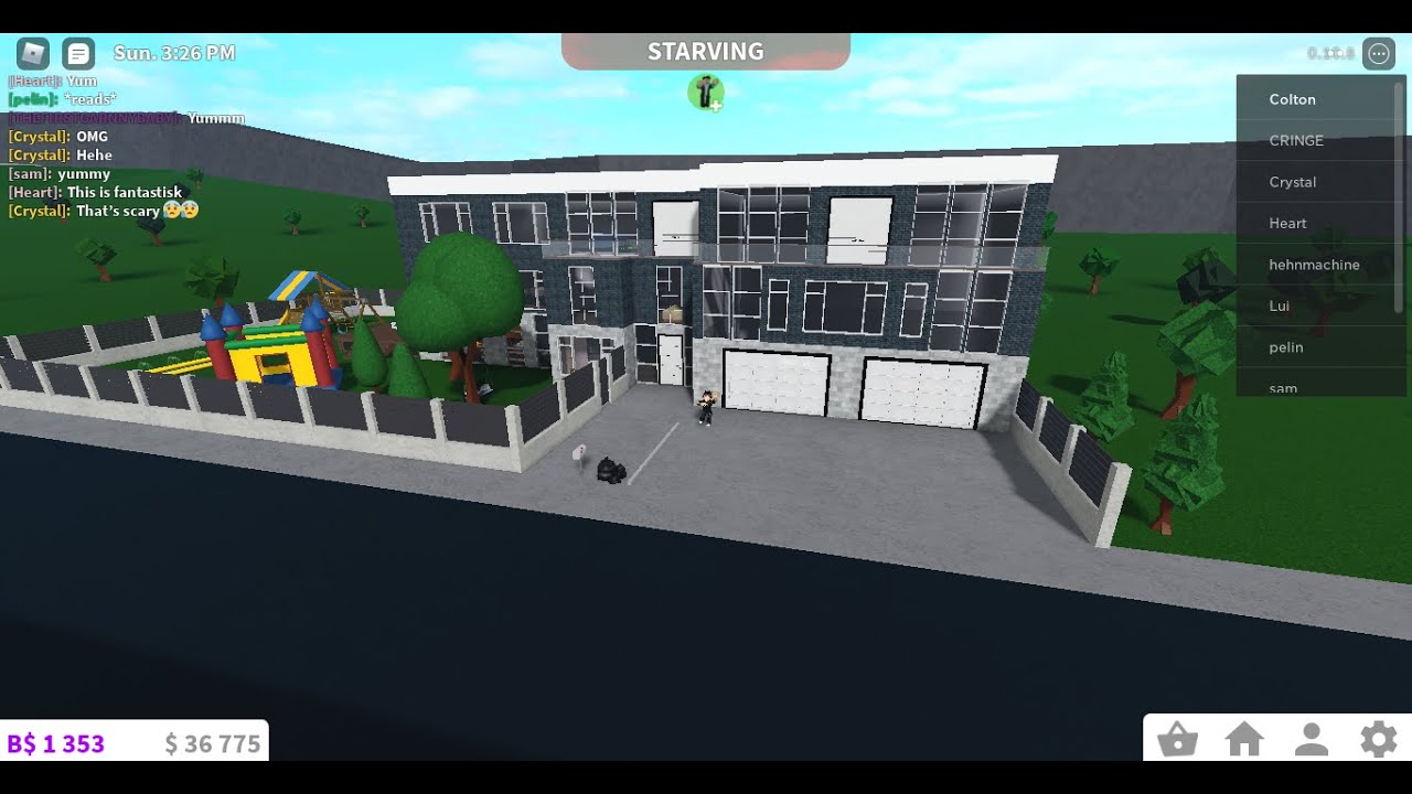 Building some of my roblox bloxburrg mansion! - YouTube