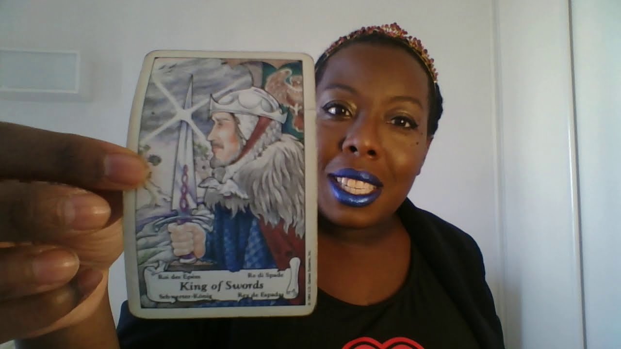 THE LEADER. AQAURIUS. NOVEMBER 2020 - YouTube