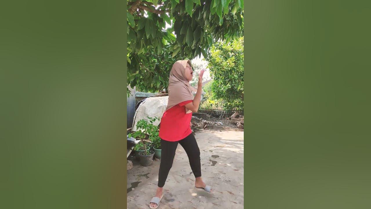 nyanyi lagu korea#shortvideo #vidioshort #viral - YouTube