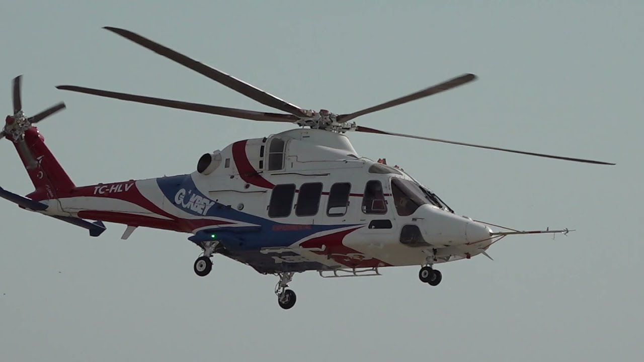 Gökbey T625 helikopteri uçuş gösterisi - YouTube