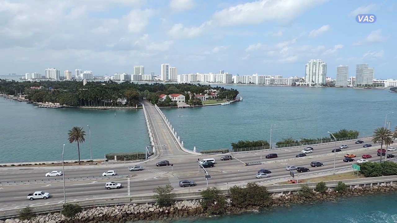 Partida desde el puerto de Miami en un crucero (HD) - YouTube