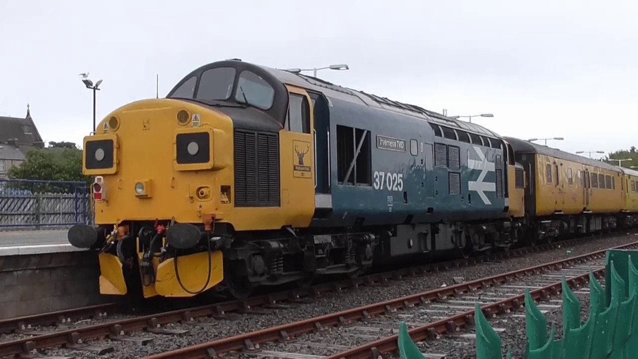 37025/37421 1Q83 Blackpool North - Derby RTC Test Train, 16th June 2017 ...