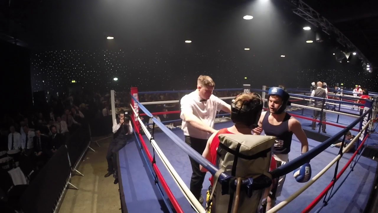 Ultra White Collar Boxing | Leeds | Ring 1 | Stuart Lally VS Steve ...