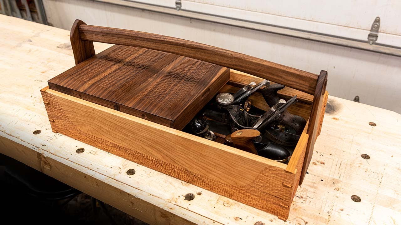 Highly Detailed Tool Box - YouTube
