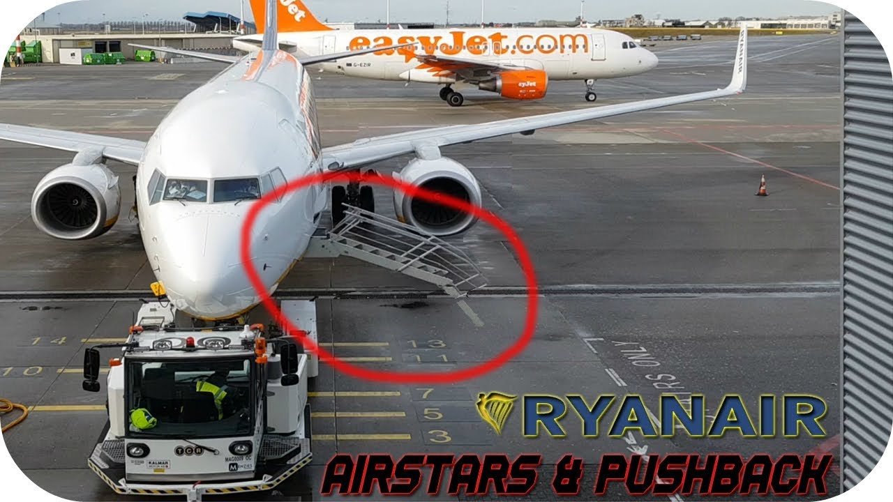 Ryanair Airstairs & Push-Back Schiphol HD - YouTube