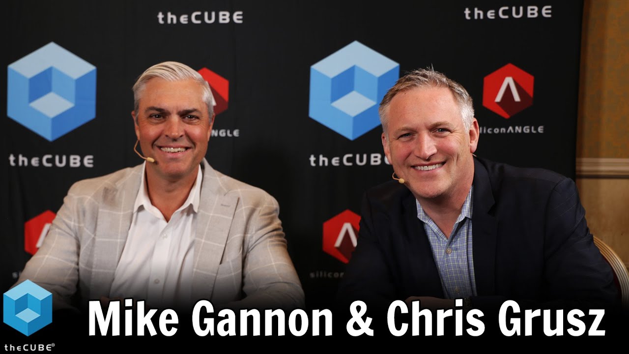 Chris Grusz, AWS & Mike Gannon, Snowflake | AWS re:Invent 2025 - YouTube