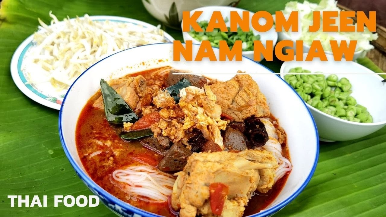 Rice Vermicelli with Curry Paste "Kanom Jeen Nam Ngiaw" | Thai Food ...