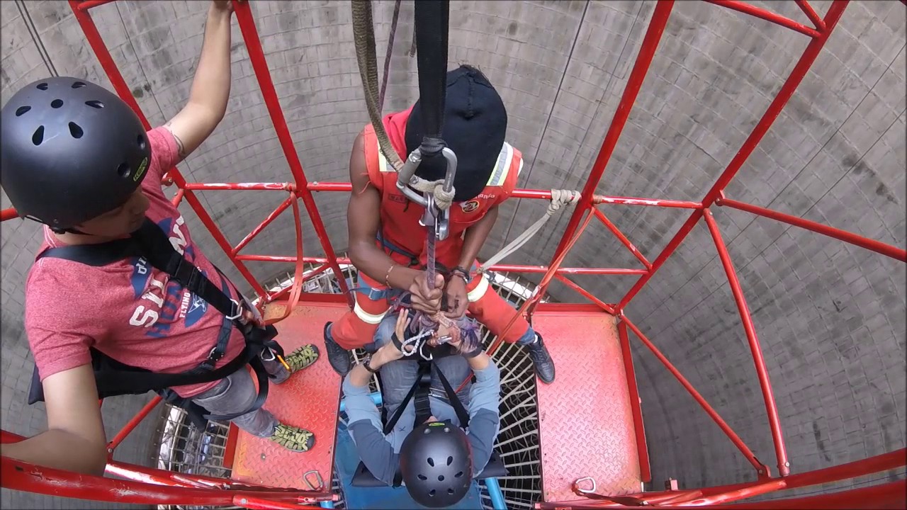 World's highest Scad Freefall - Orlando Towers SOWETO Johannesburg ...