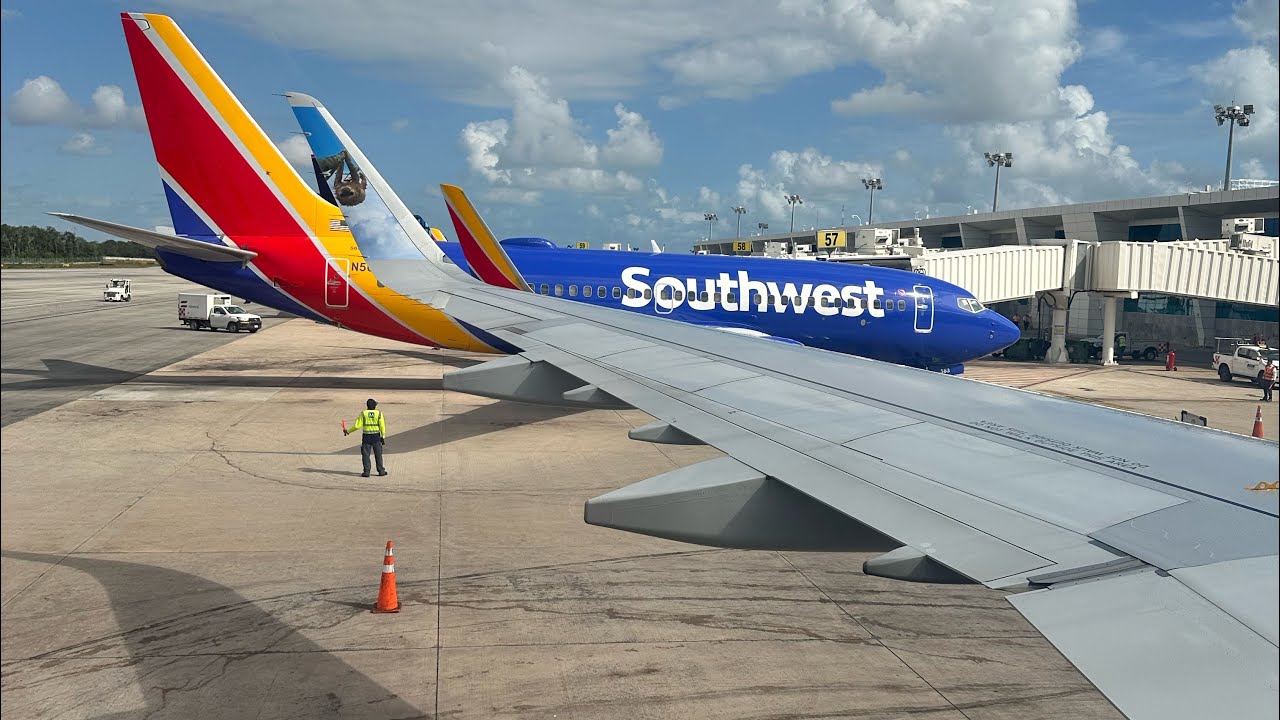 [4K] Afternoon Arrival into Cancun | Airbus A321-271NX | N620FR | KORD ...