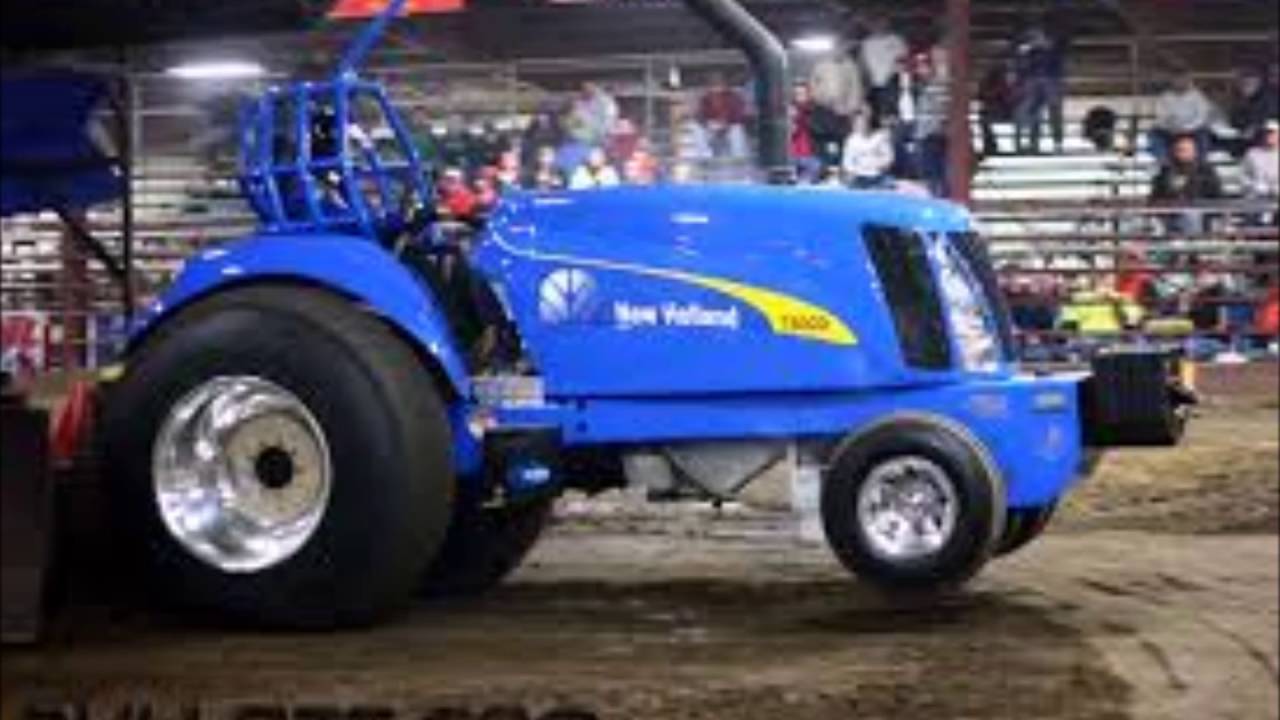 Zach Howell Evolution Pulling Team from Greentown, IN - YouTube