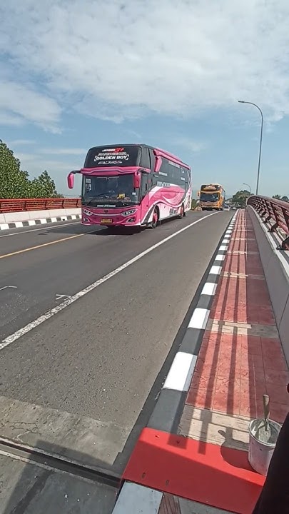 telolet #telolet #bus - YouTube