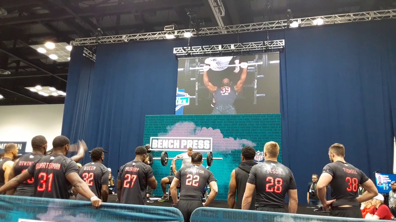NFL Combine Bench Press - YouTube