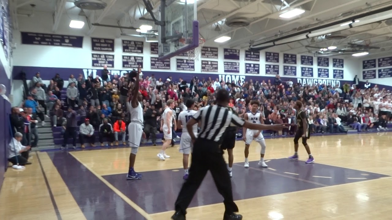 Amani Harris-Morales basket plus the foul - YouTube