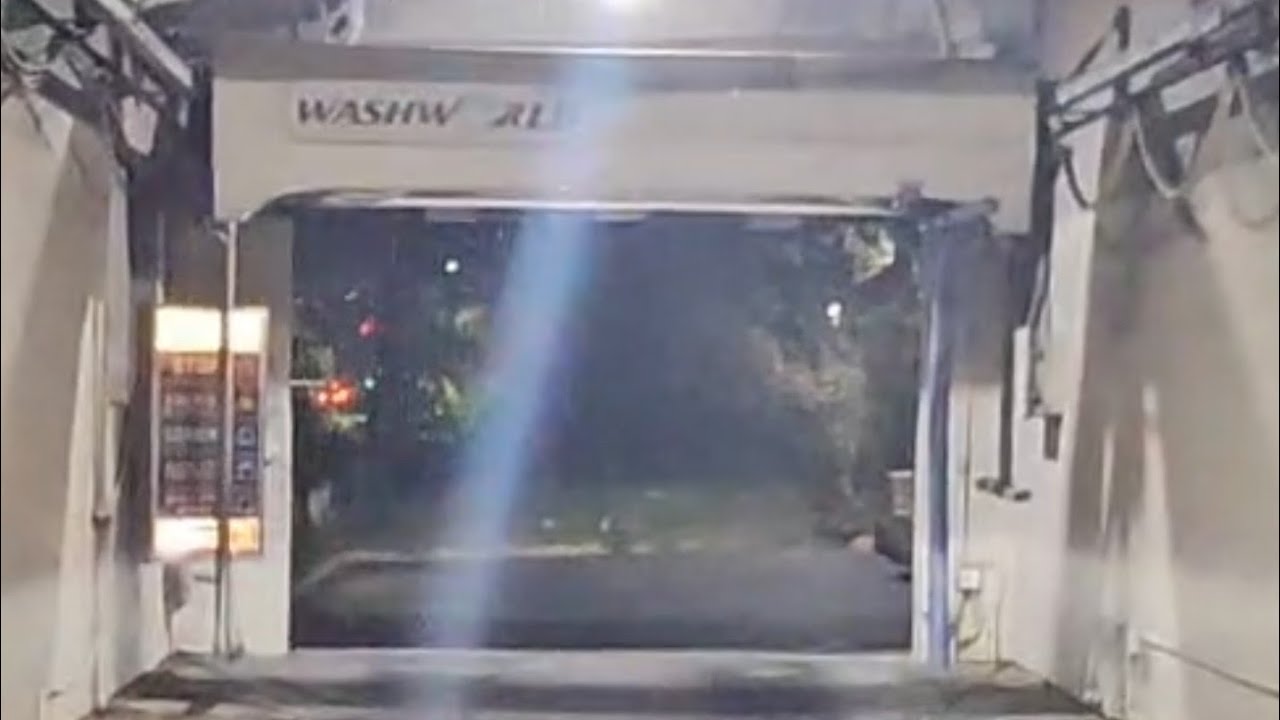 Washworld High Velocity @ D'Oasis Car Wash in Riverside CA - YouTube