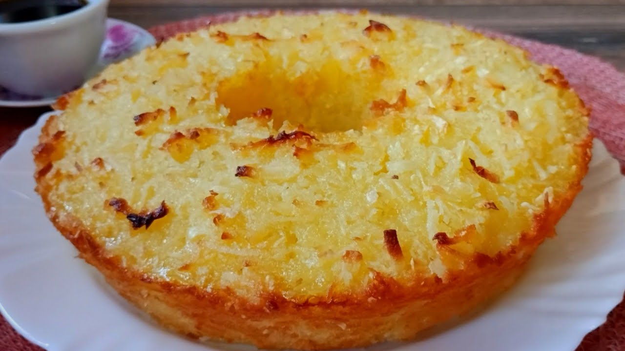 🔥 BOLO TRADICIONAL DE MANDIOCA CRUA RALADA ️ Simoniramos - YouTube