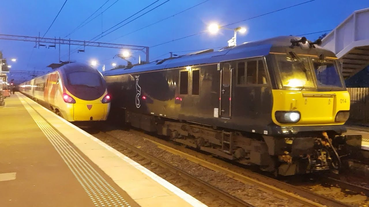 *RARE* Caledonian Sleeper Class 92 stops at Newton (28/04/19) - YouTube